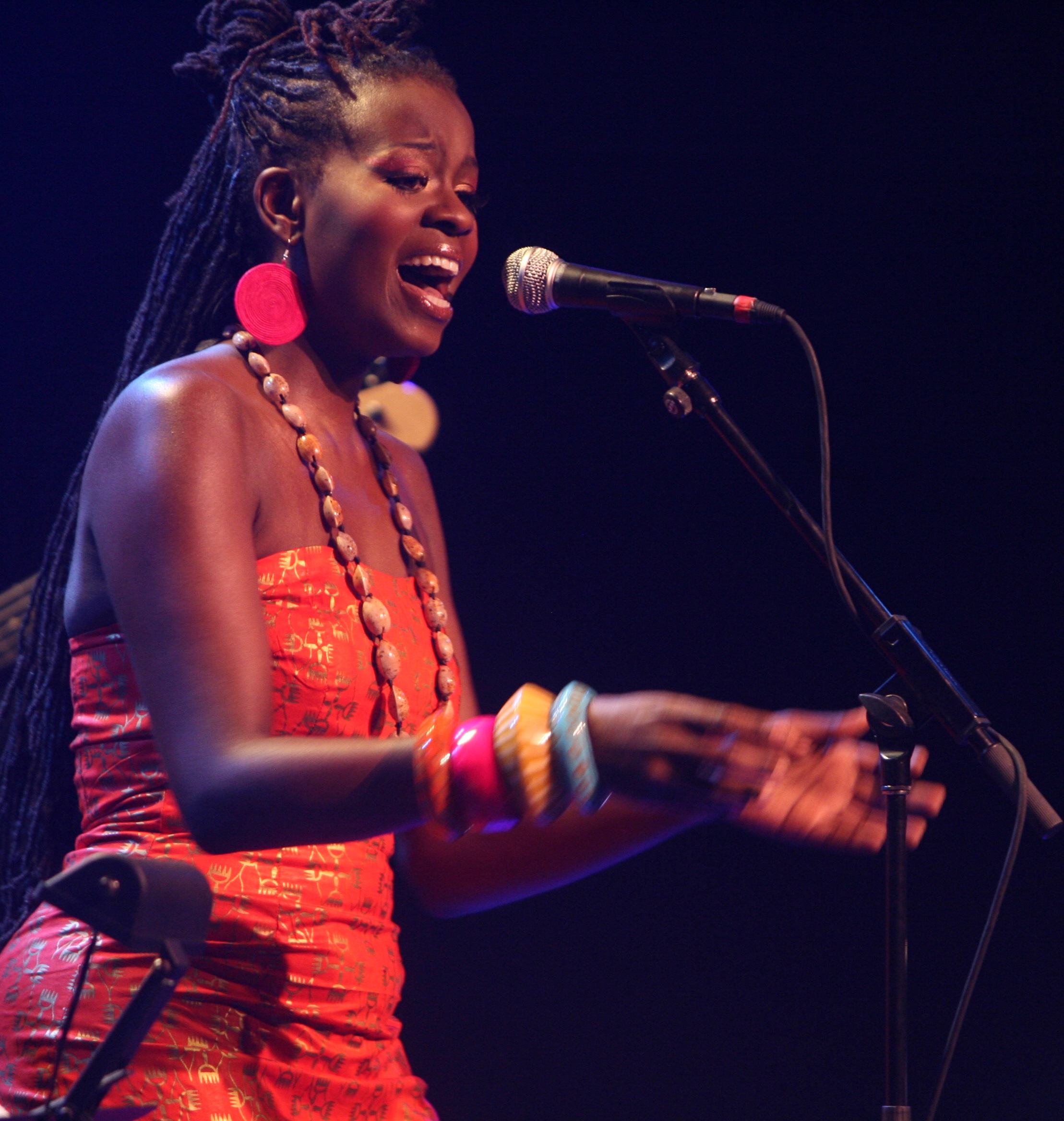 Somi: of note Artist of the Year 2009 - OF NOTE Magazine
